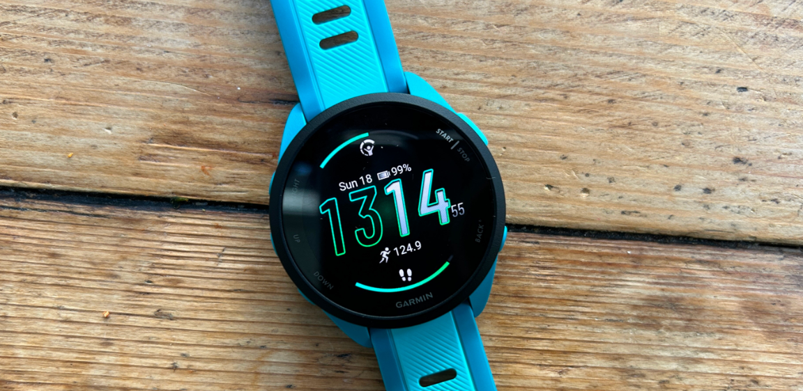 Rekomendasi Smartwatch Pria Terbaik Awal 2026 untuk Android Mulai 400 ...